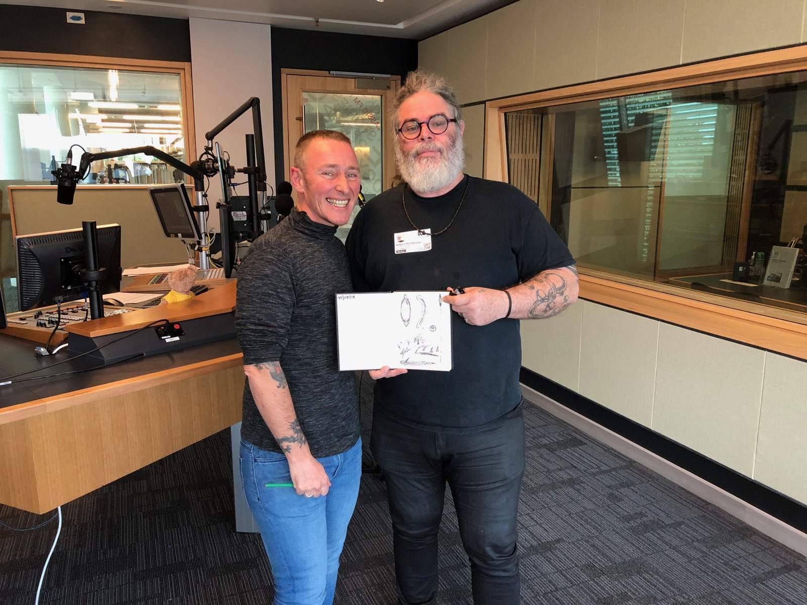 Robert Henderson's spontaneous art diary - ABC listen