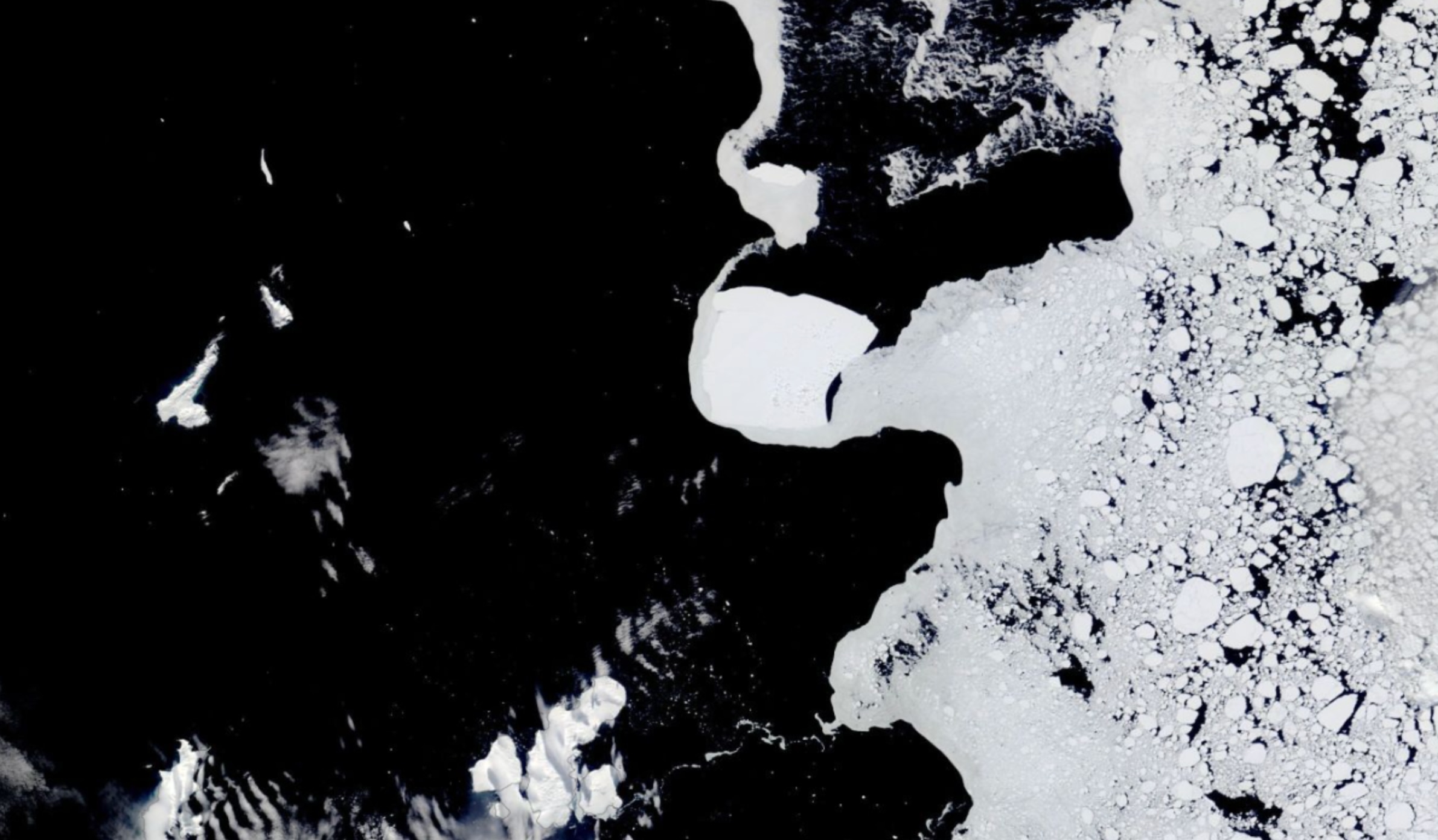 World's largest iceberg A23a on the move for first time in 30 years ...