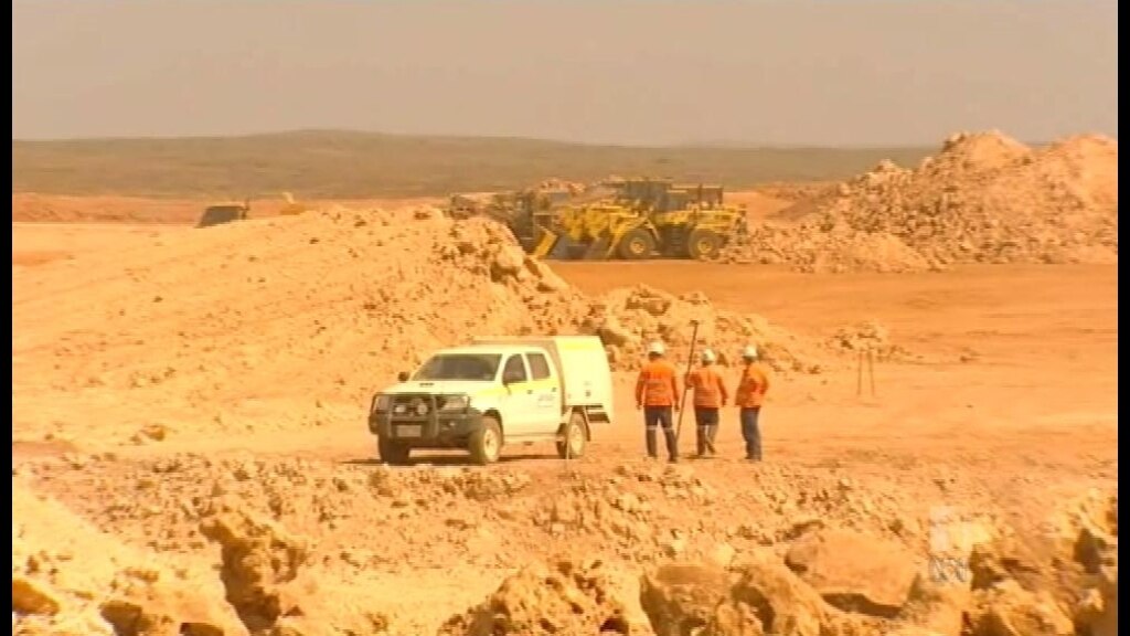 Wheatstone hunts local workers - ABC News