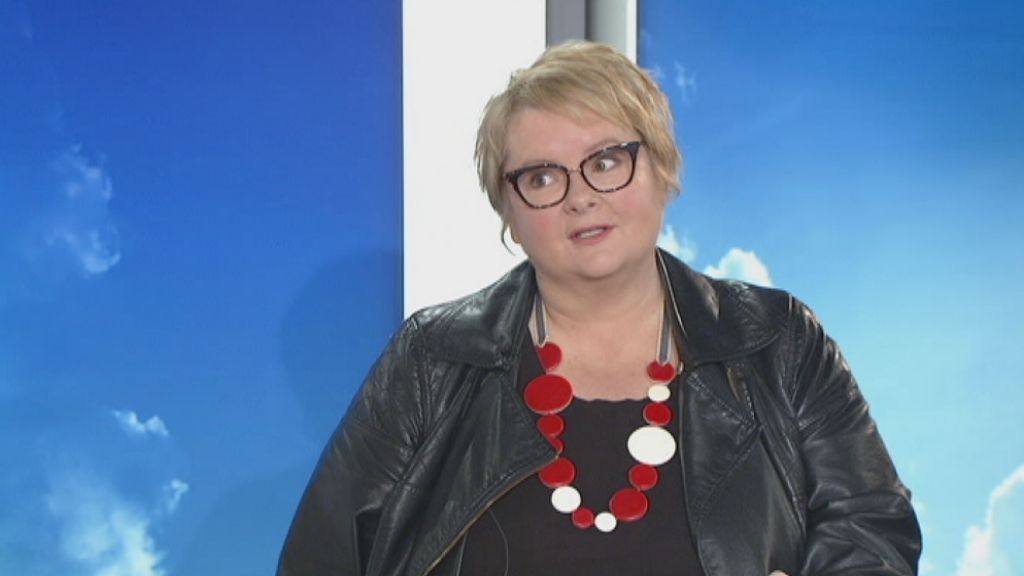 Sharon's back! Magda Szubanski revives her character for Orlando ...