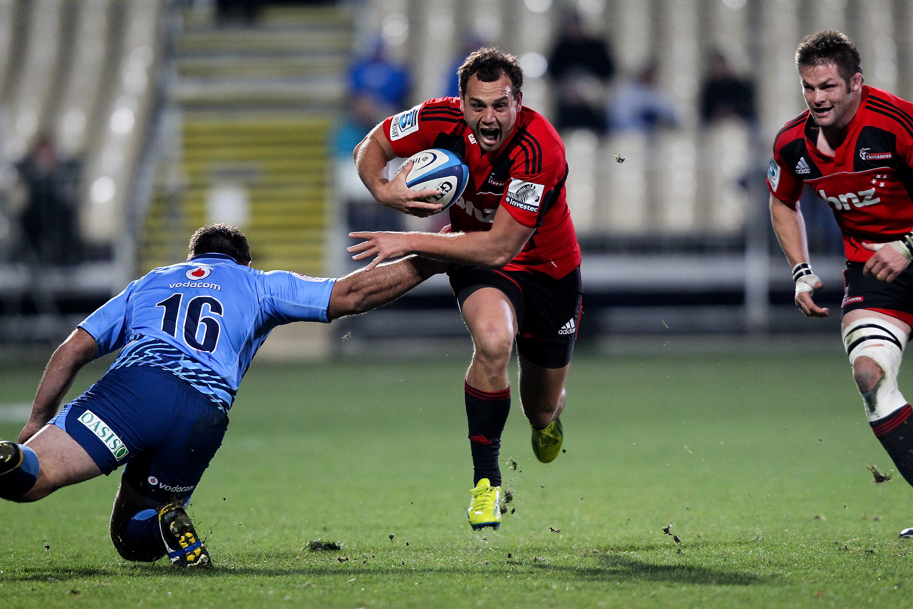 Crusaders ease into last four - ABC News