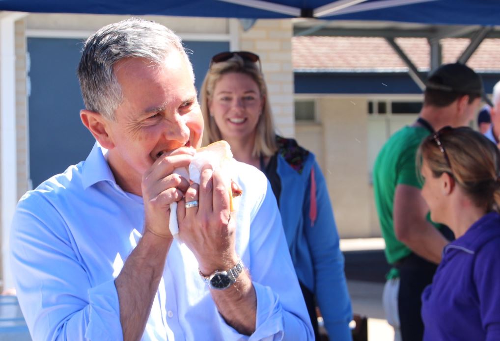 ACT election: Outcome remains on knife edge as results trickle in - ABC ...