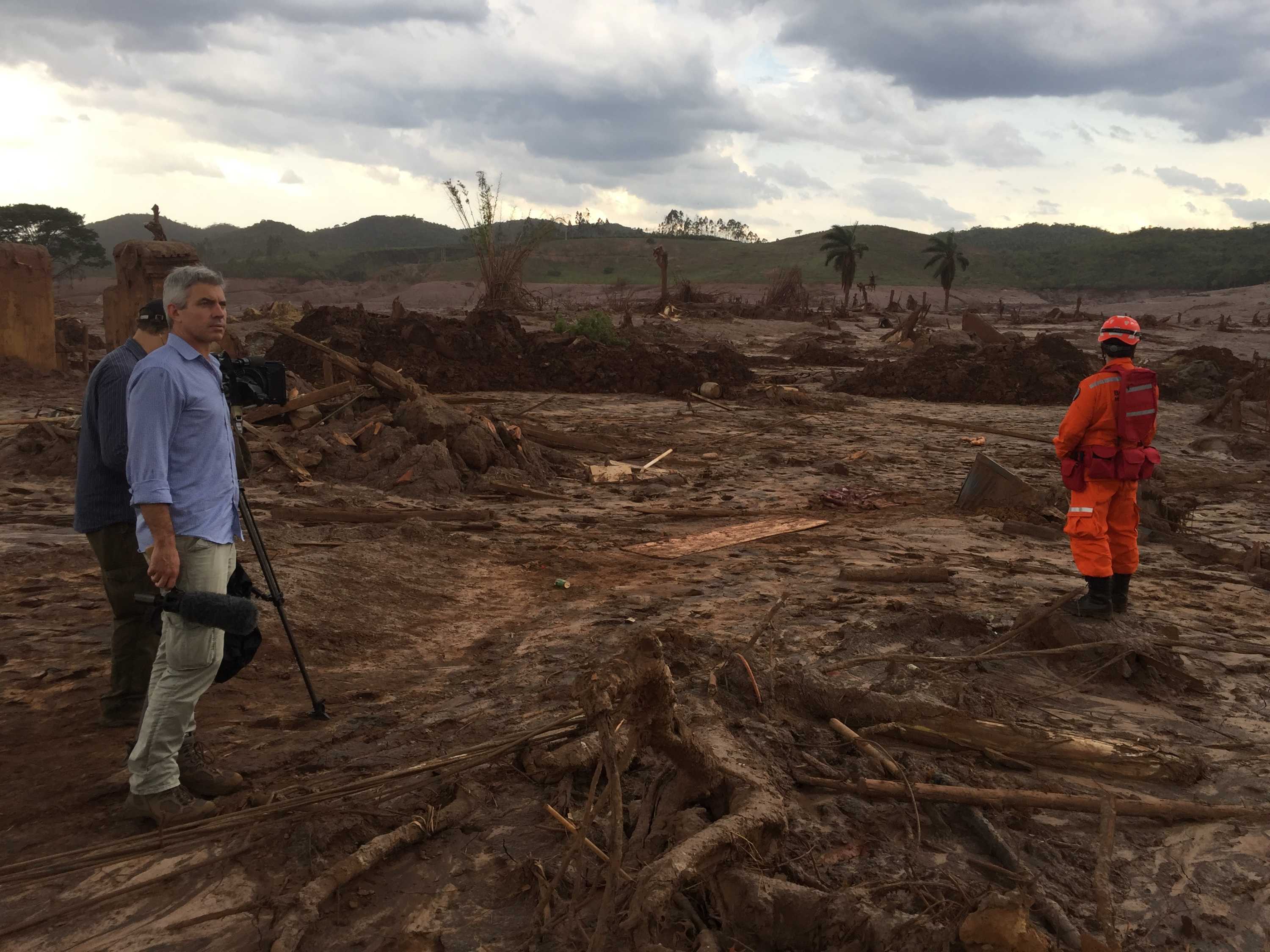 Samarco disaster report points to design and construction flaws - ABC ...