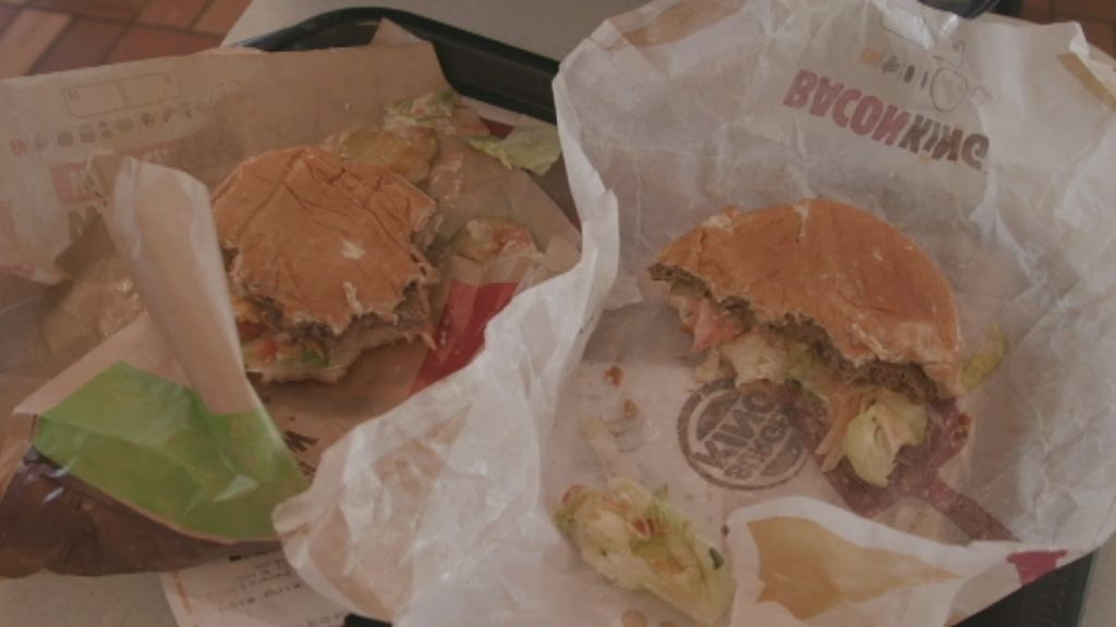 Craig Reucassel puts 'impossible meat' to the test - ABC News