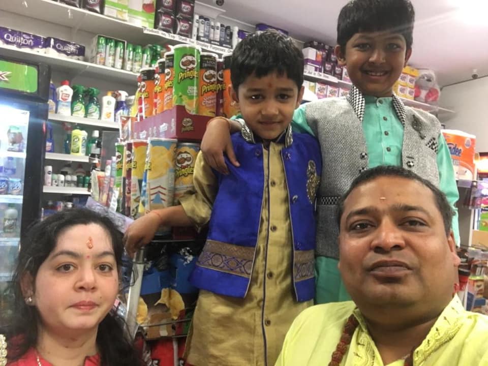 Como deli-owner receives award that reflects his community service ...