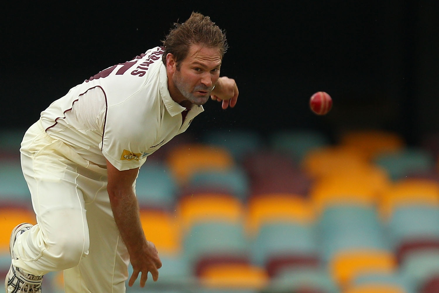 Ryan Harris makes Sheffield Shield return as Queensland struggles ...