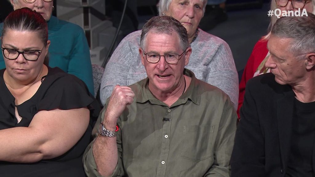 Vincent Hurley lambasts politicians over domestic violence response ...