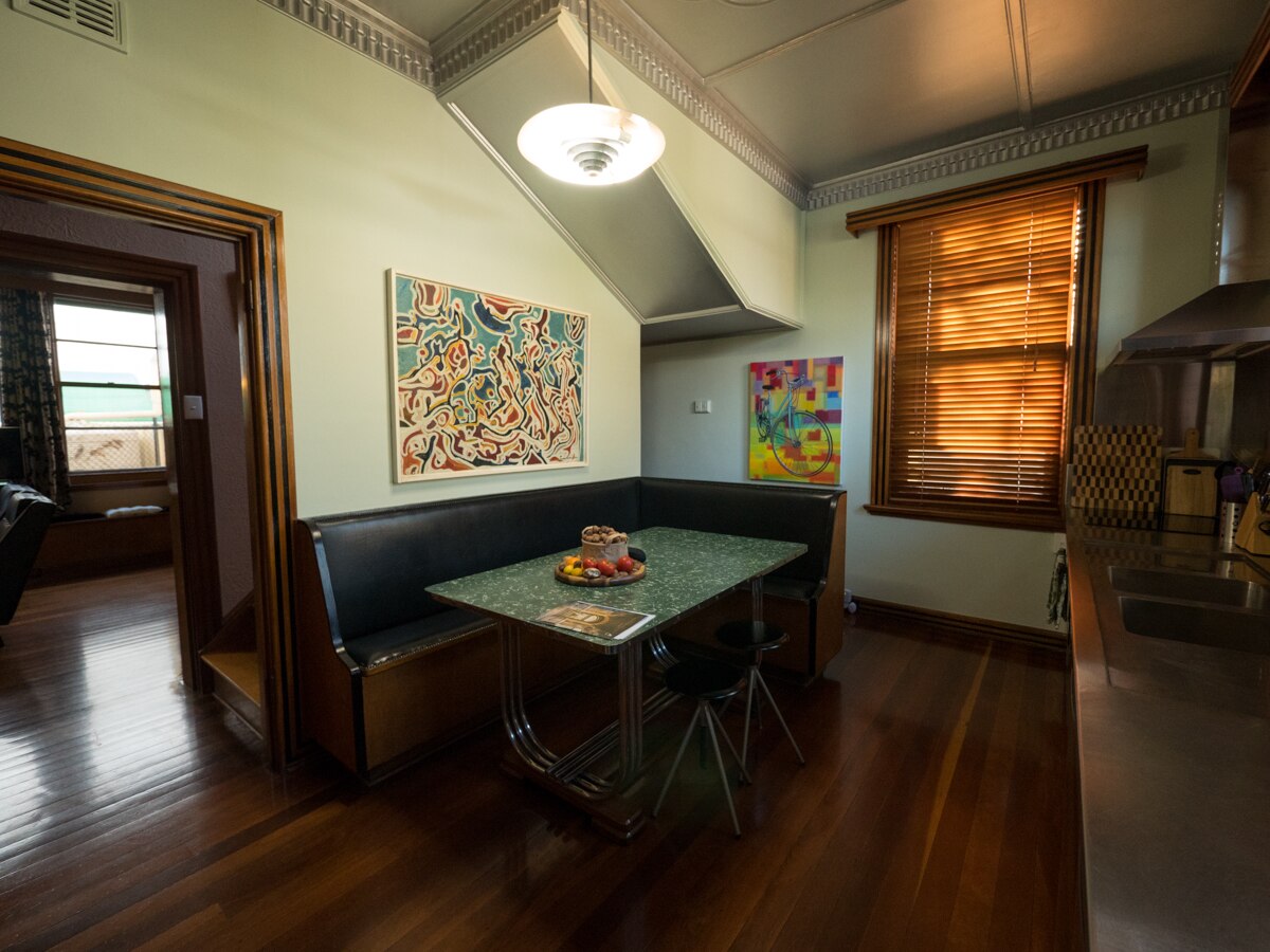 Iconic buildings of Adelaide: Christopher Smith art deco home in ...