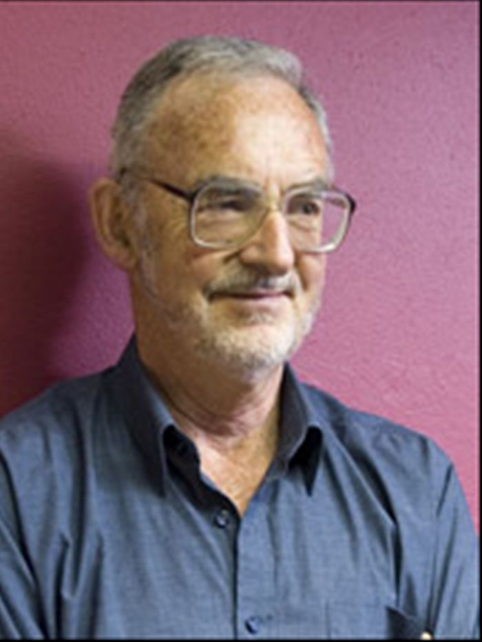 Call to halve net overseas migration - ABC listen