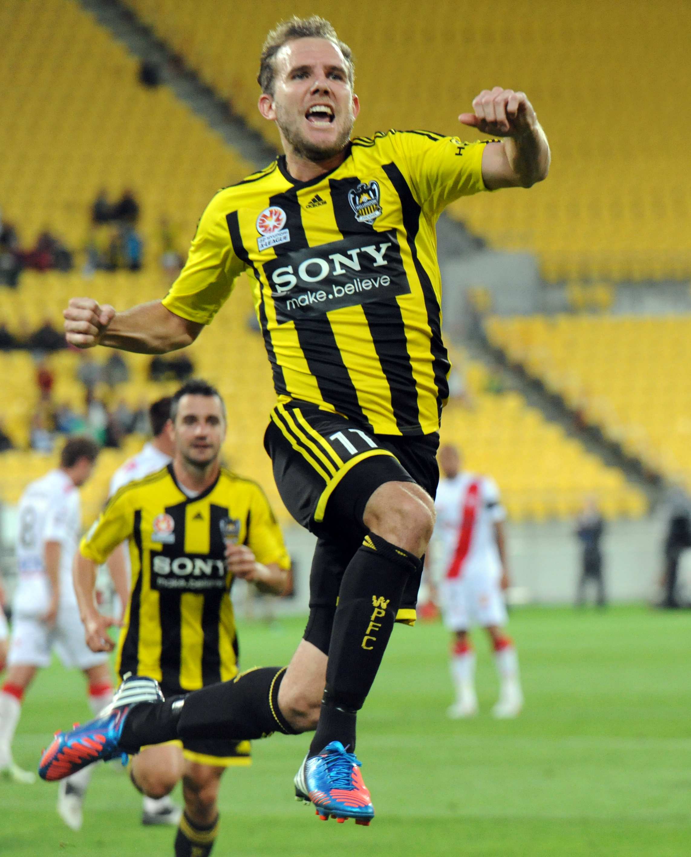 Aloisi searches for answers after defeat - ABC News