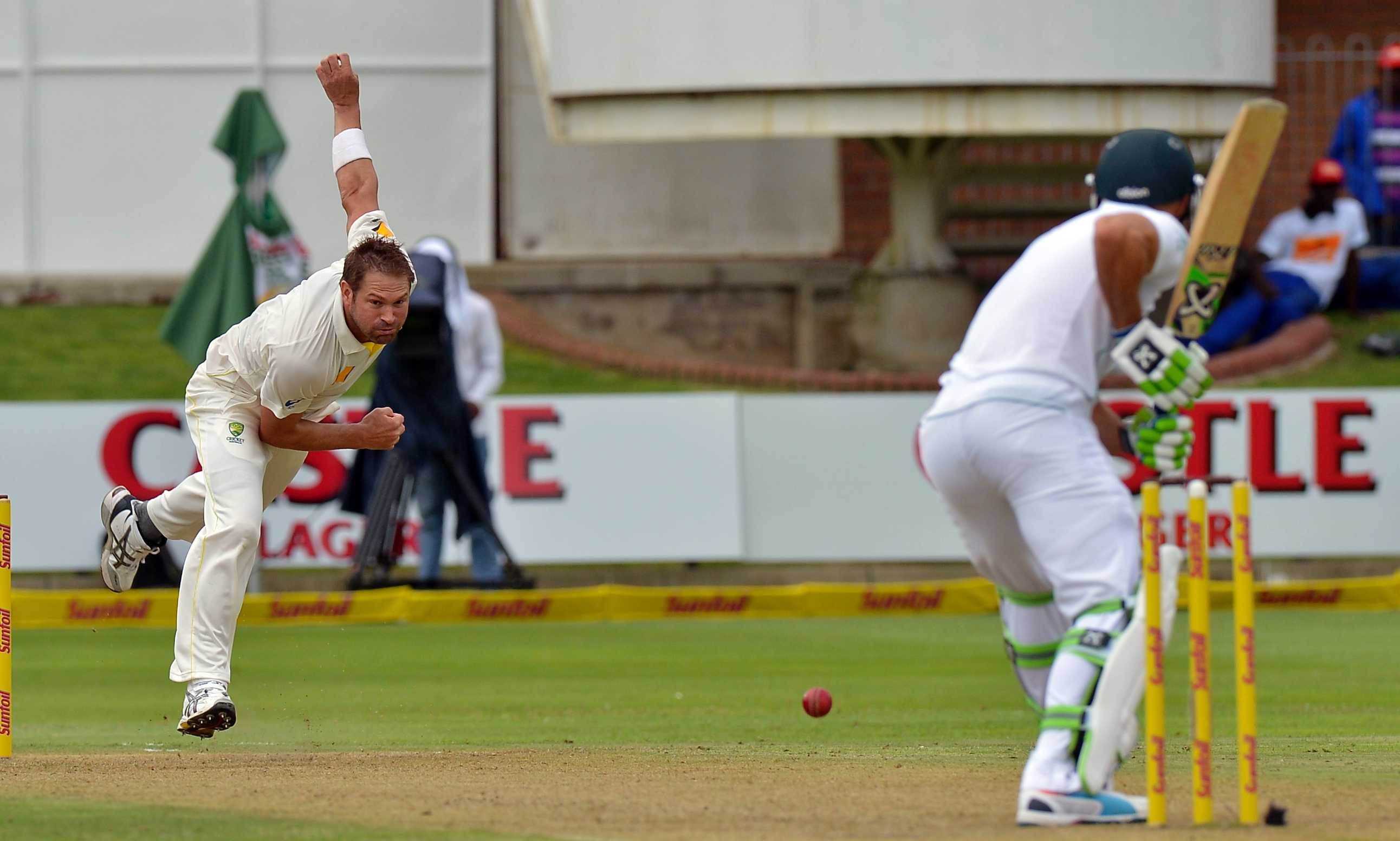 Australian fast bowler Ryan Harris starts rehabilitation after knee ...