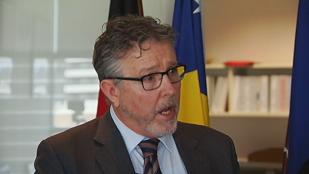 Under-pressure government official Mark Collis defends Bimberi staff ...