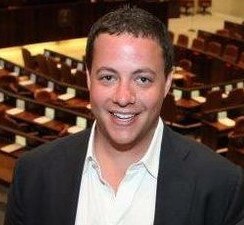 Ibrahim 'money collector' Jaron Chester had eyebrows plucked for ...