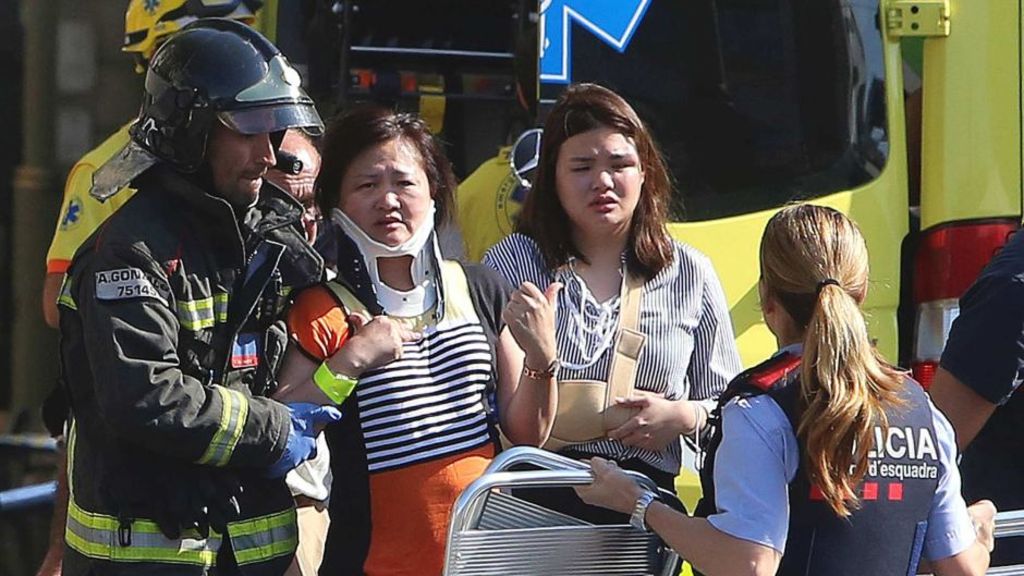 Australian tourist Julia Monaco describes the chaos and hiding in a ...