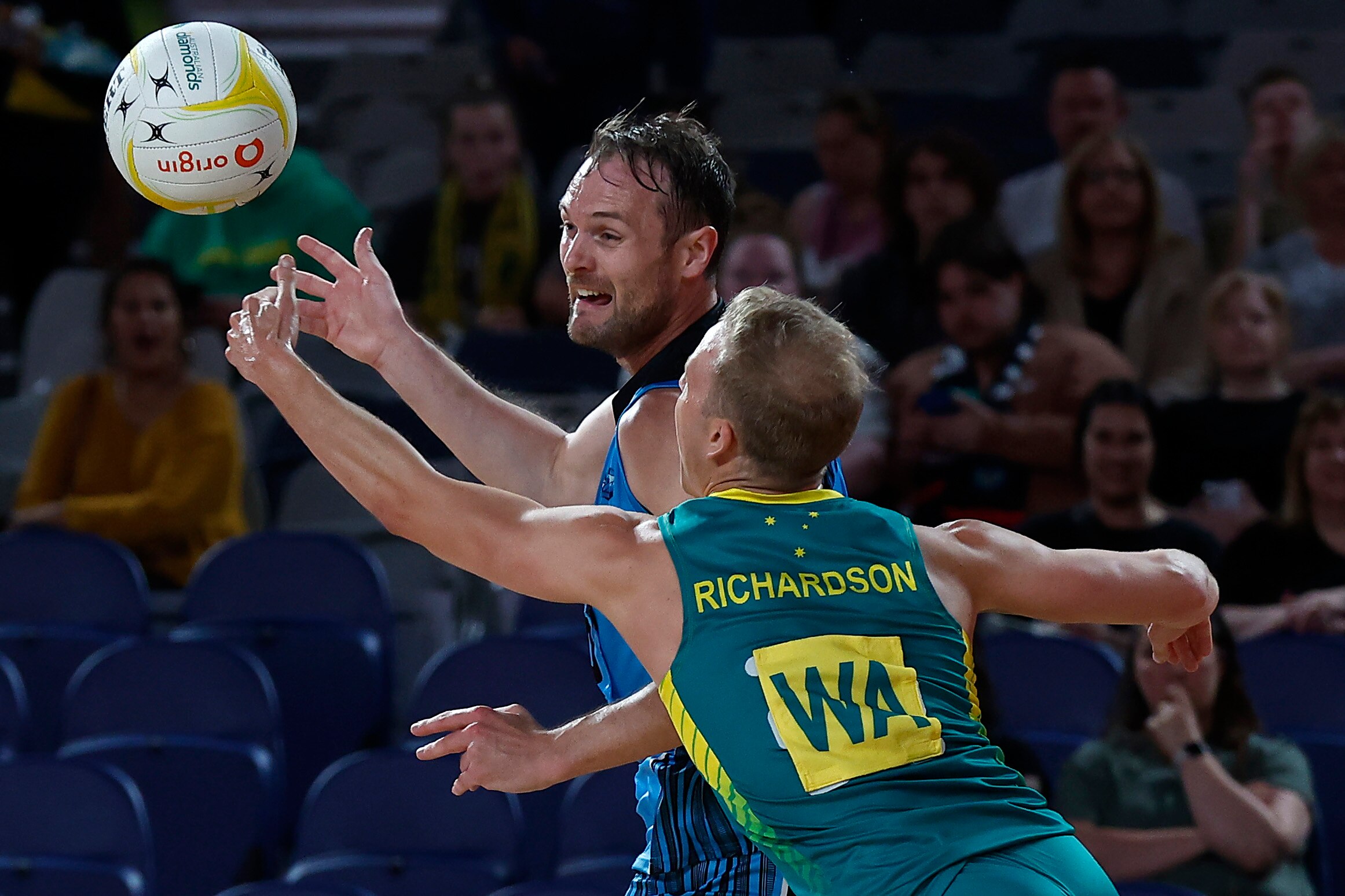Netballers prepare to defend trans-Tasman titles amid distracting CPA ...