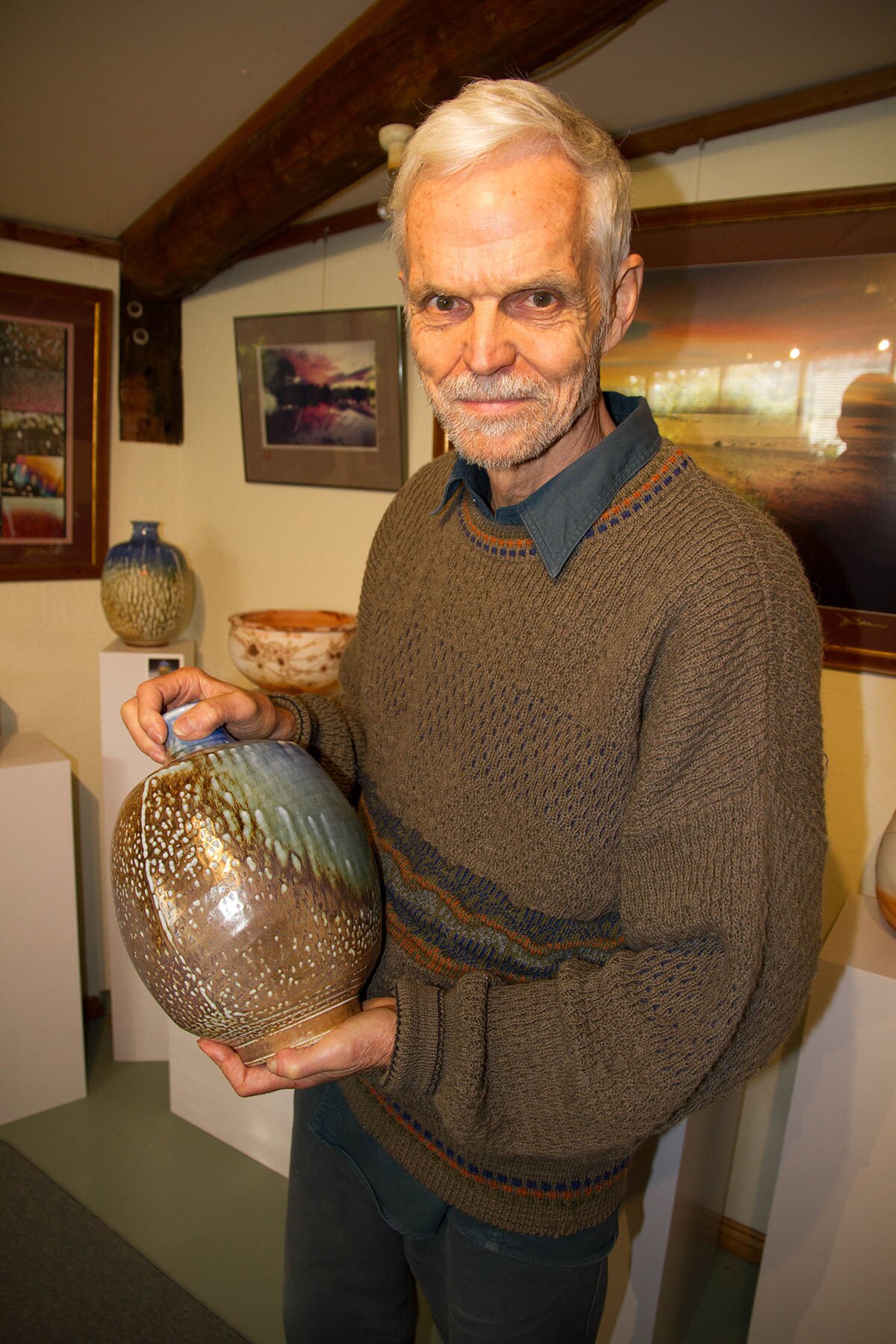 Australian potter, John Dermer, honoured by National Gallery of ...