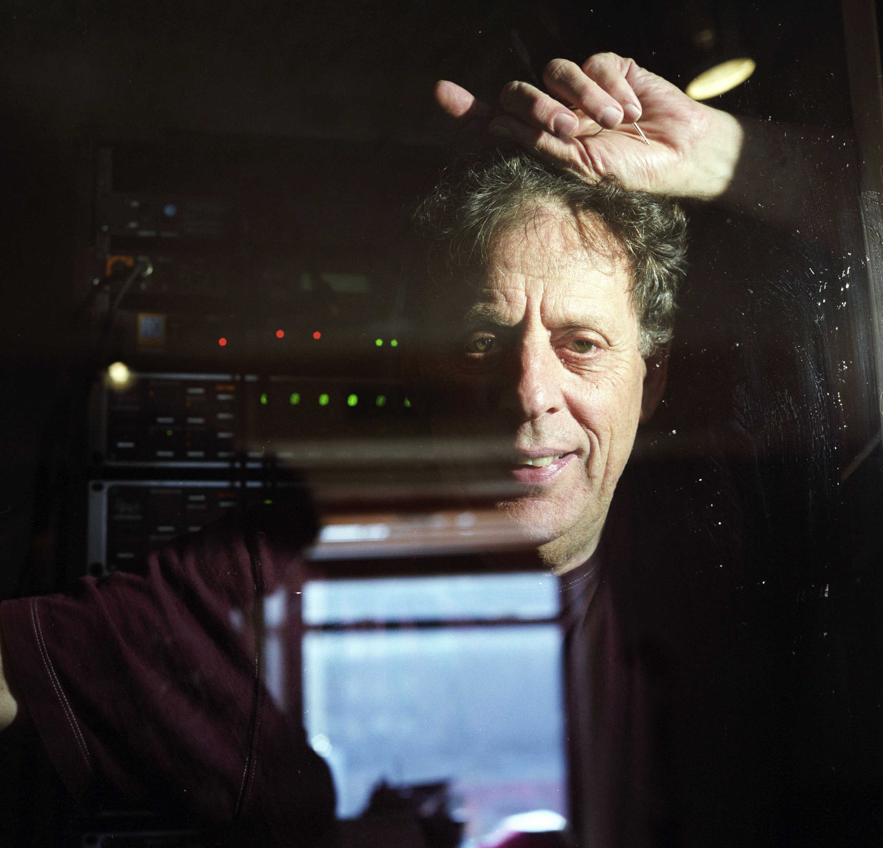 Philip Glass Premiers three new piano etudes in Australia - ABC listen