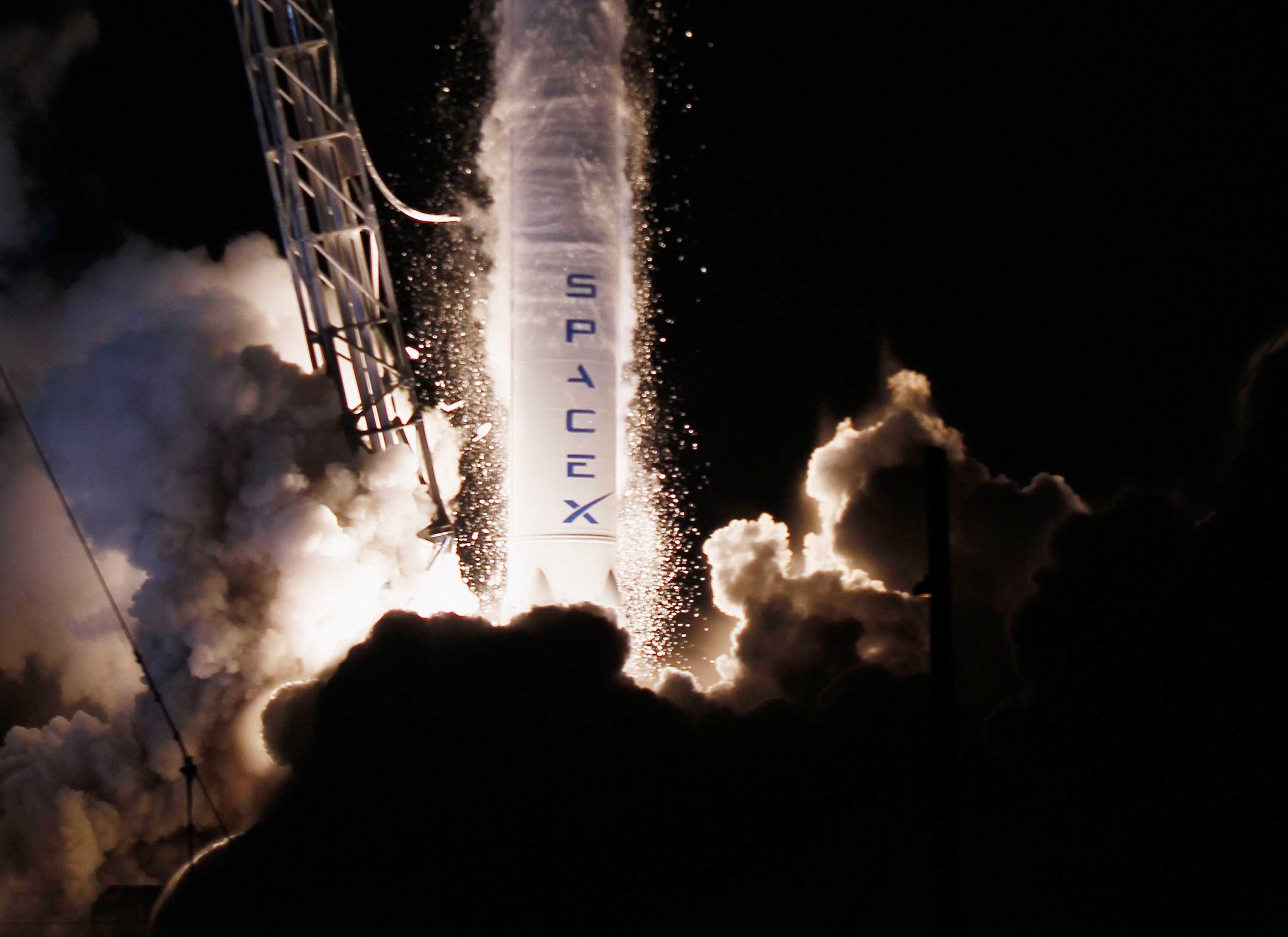 Private rocket blasts off for space station - ABC News