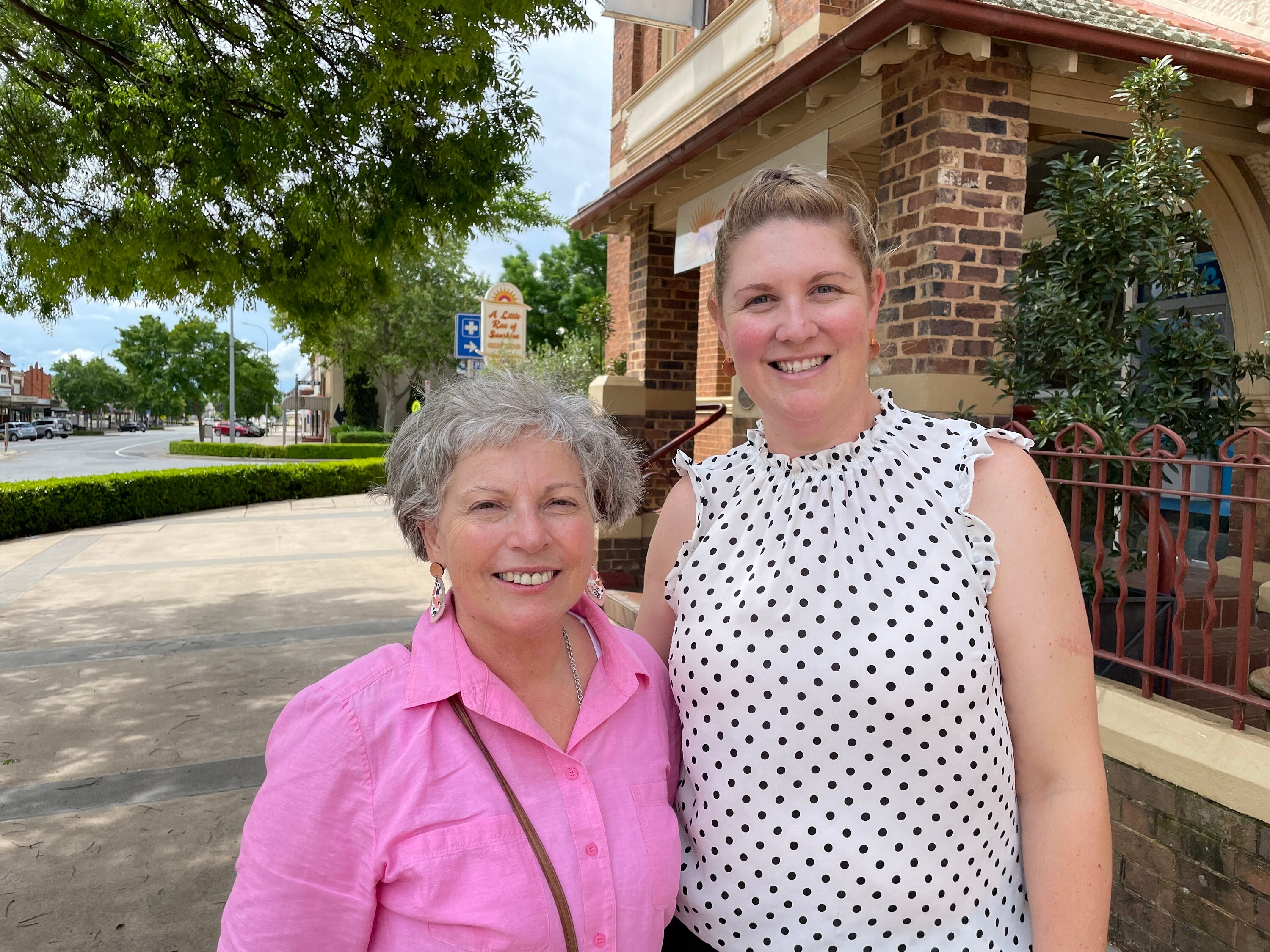 Temora in NSW puts Braille stickers on shops to raise awareness of ...