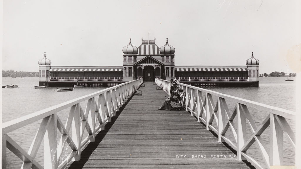 The Perth City Baths in 1899 where Elizabeth Quay is located today ...