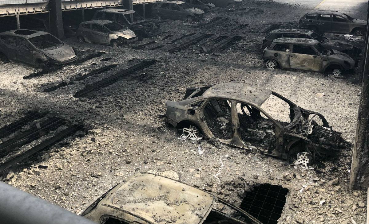 Liverpool car park fire destroys more than 1,000 vehicles, photos ...