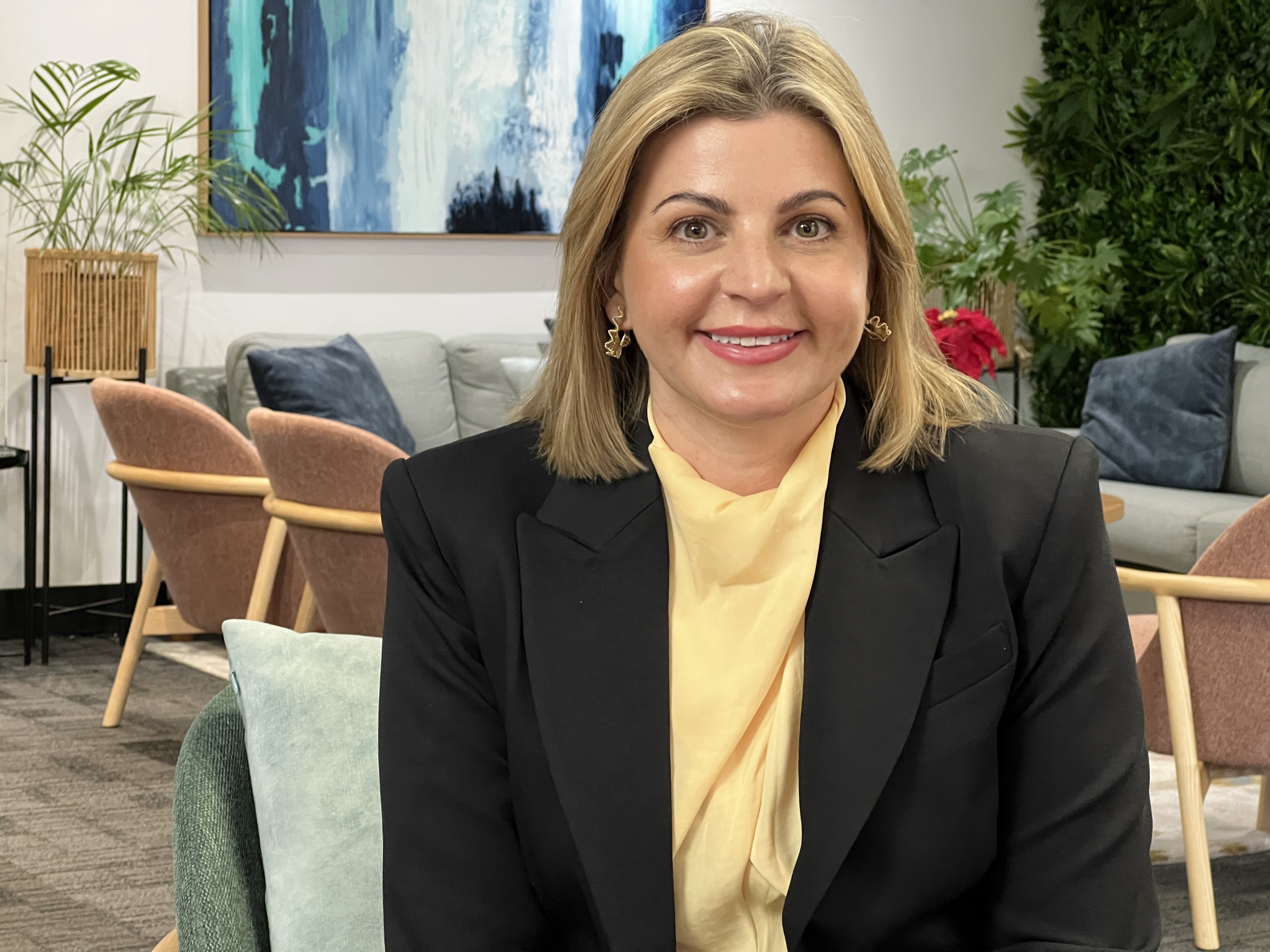 What is a trauma bond? Here's how to recognise if you're in one - ABC News