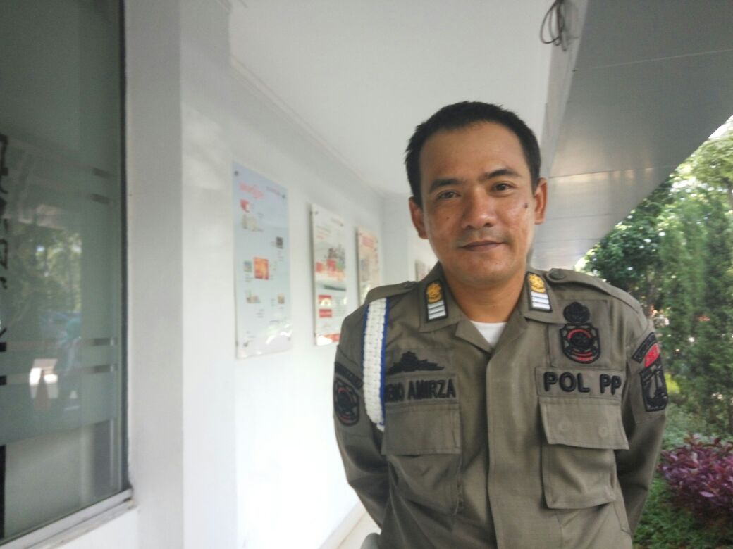 Indonesians win the right to one-month paternity leave but some fathers ...