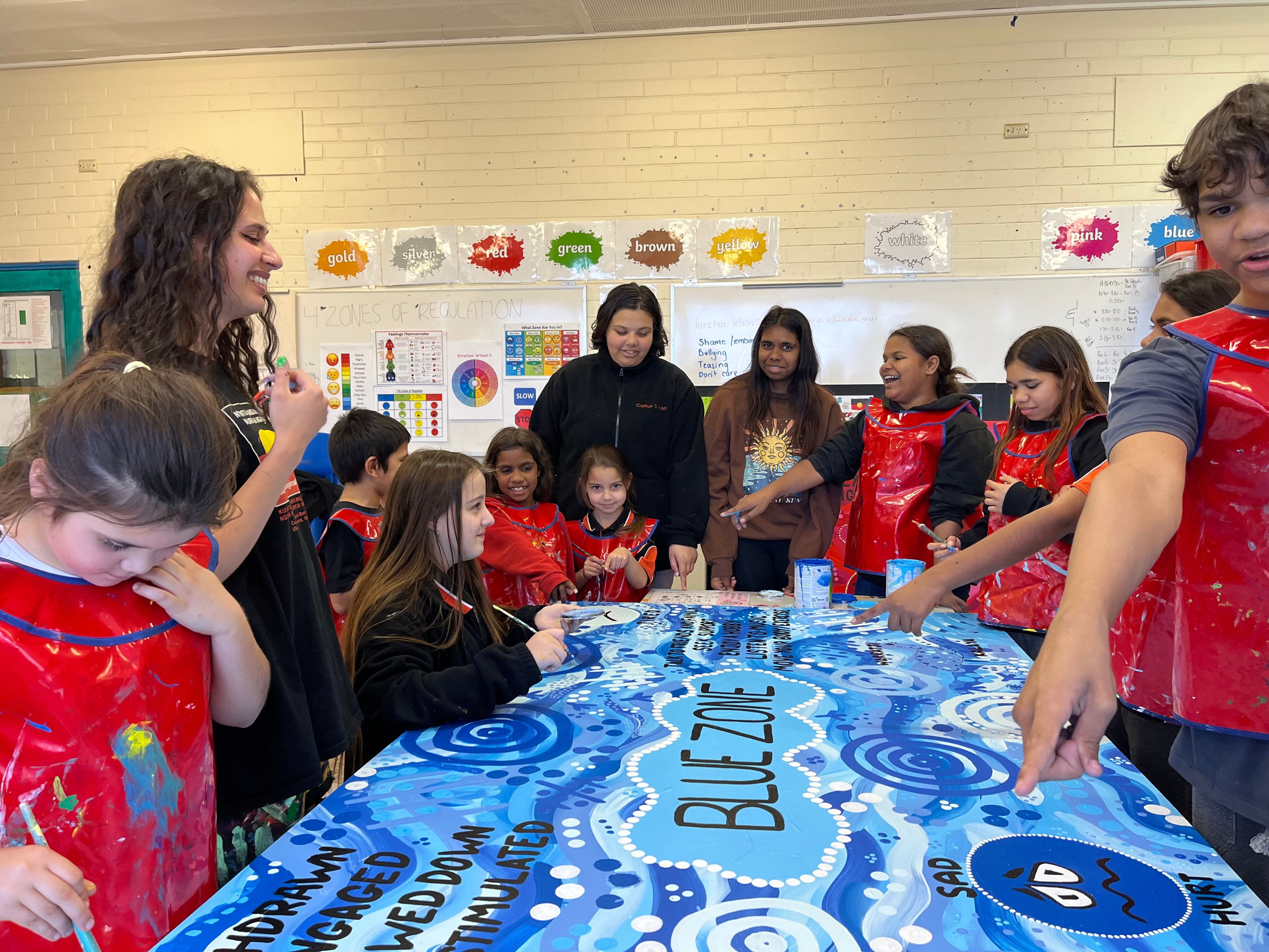 Adelaide Fringe Festival artist Mali Isabel using art to help teach ...