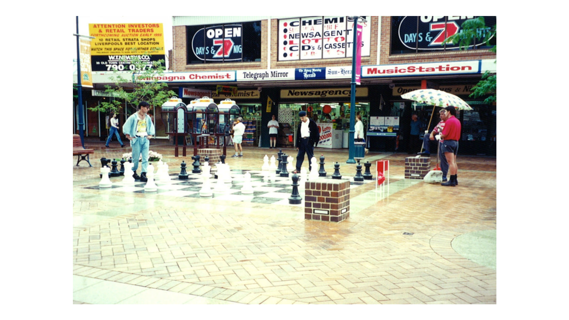 Members of Liverpool's unofficial chess club still gathering in ...