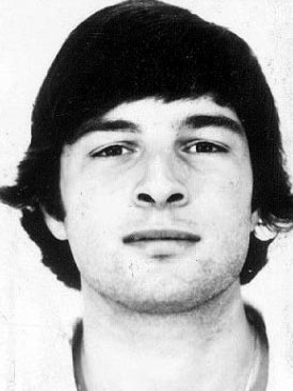 Serial killer insists he's no longer a 'monster' - ABC News