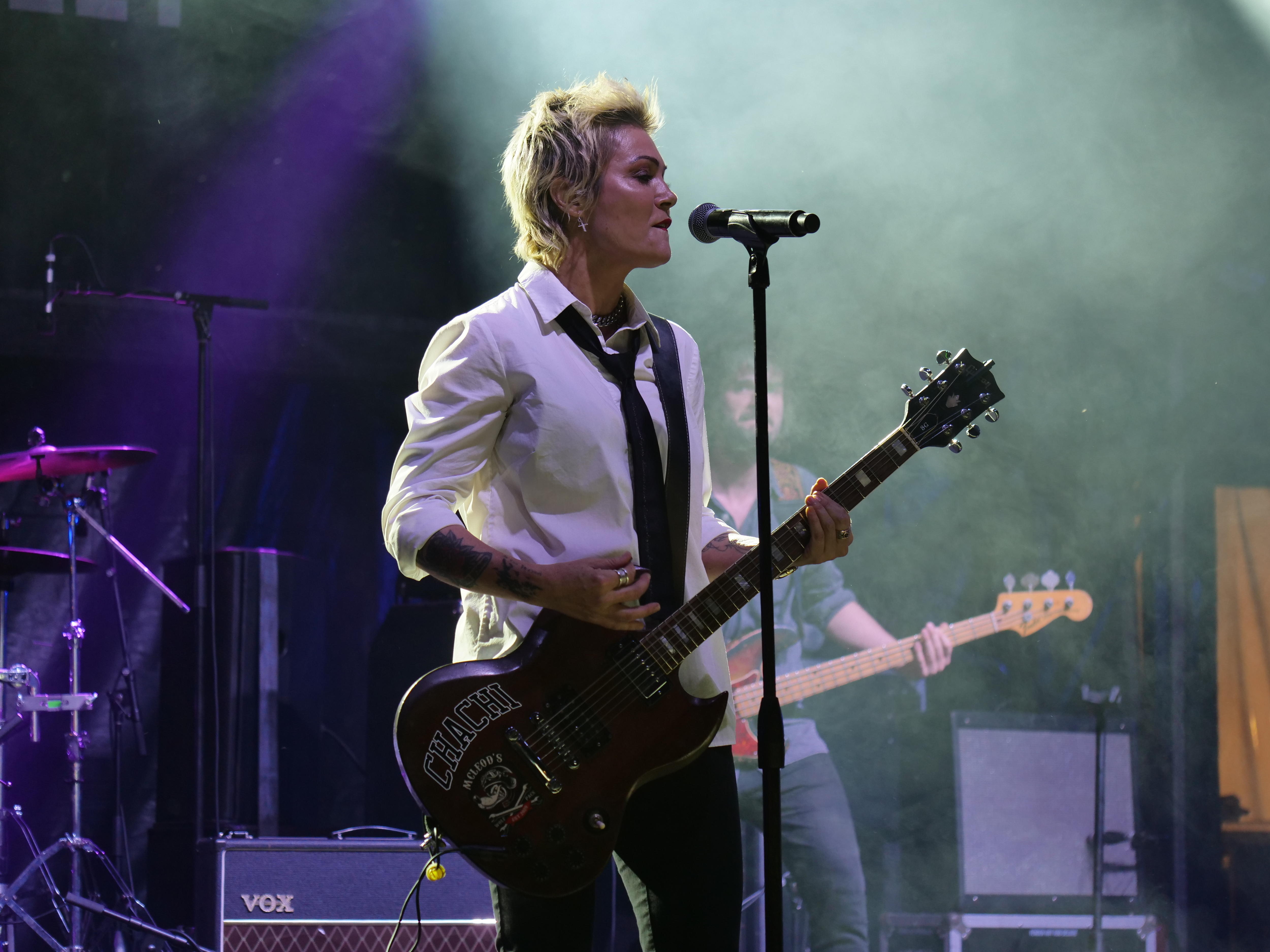 Nightlife with Philip Clark and Suzanne Hill - ABC listen