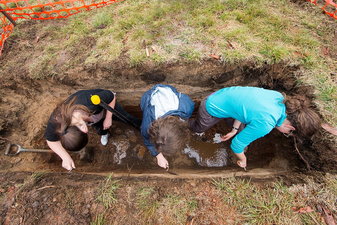 More than 100 treasures revealed as part of archaeology dig on Canberra ...