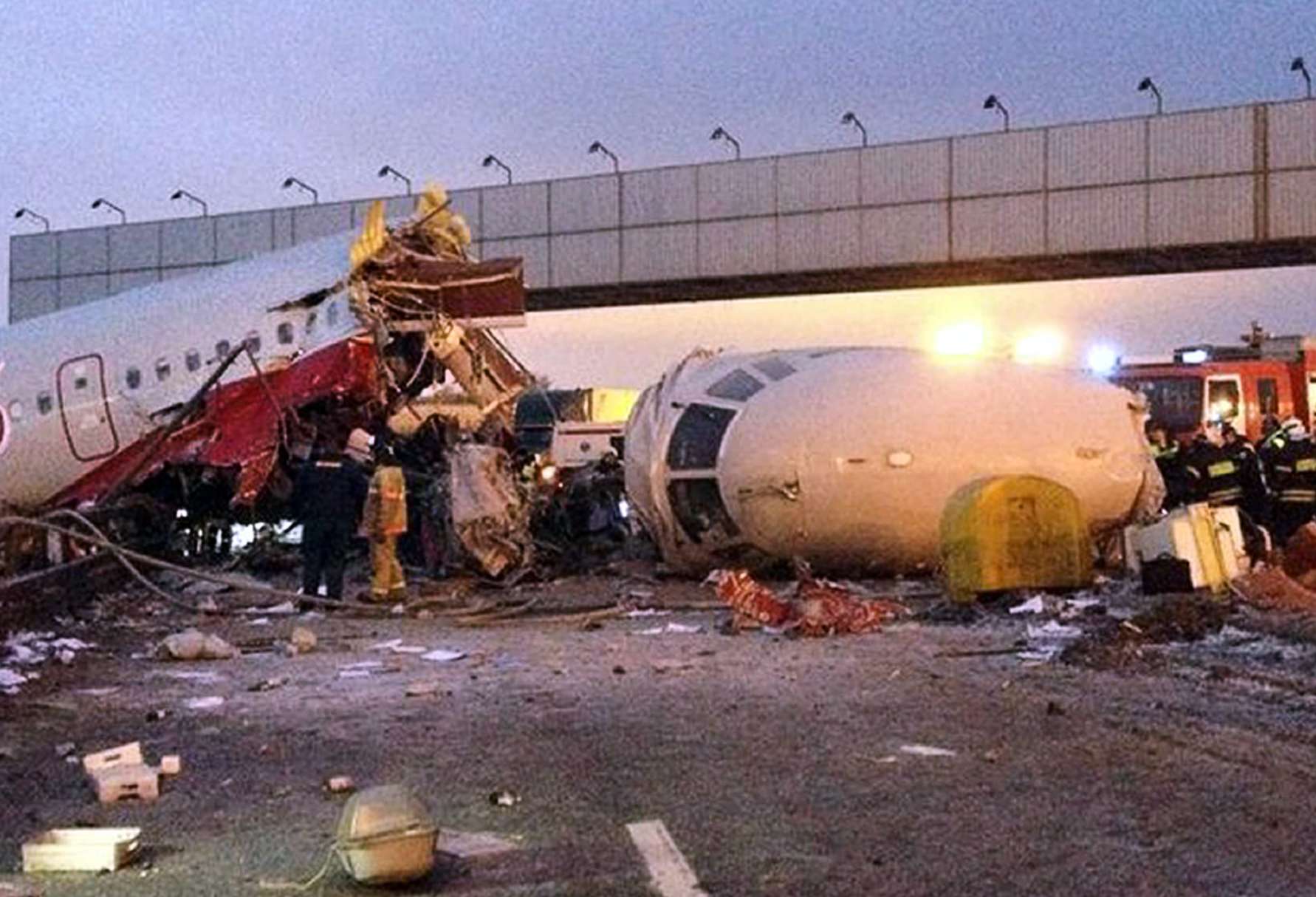 Bad brakes blamed for Moscow plane crash - ABC News