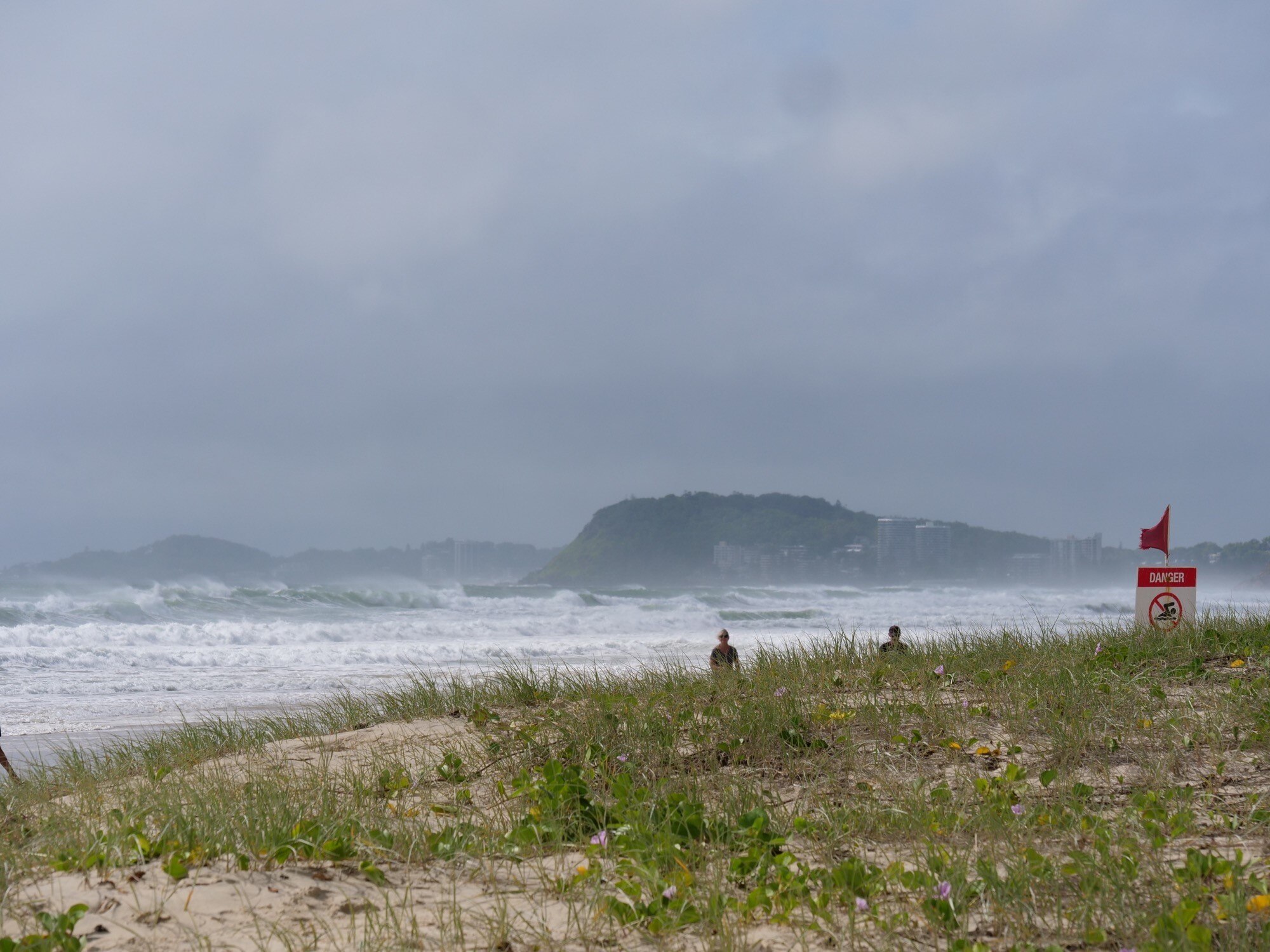 Ex-Tropical Cyclone Seth moves towards land with wild weather causing ...