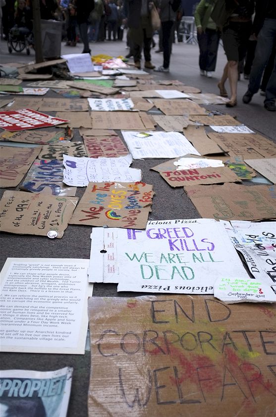 Anti-Wall Street campaign stages biggest protest - ABC listen