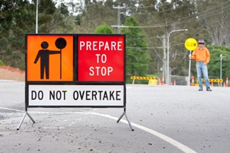 Queensland traffic controller killed on the job - ABC News