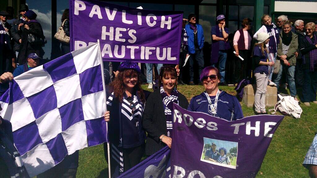 Hundreds of Dockers fans watch final open training before preliminary ...