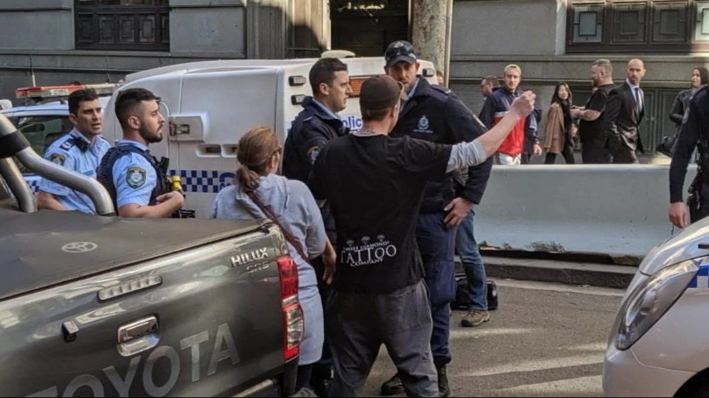 Major police operation in Sydney CBD - ABC News
