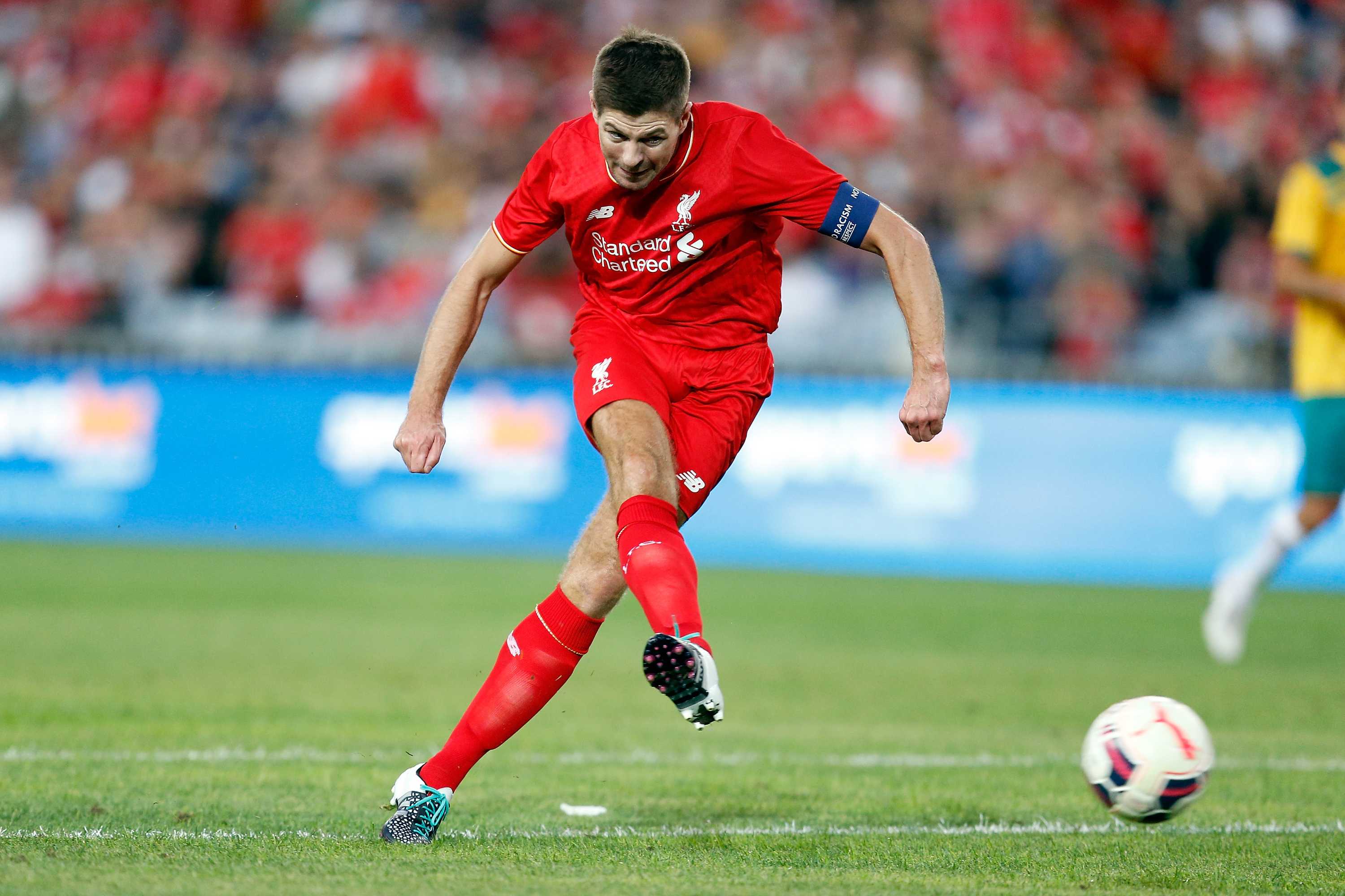 Steven Gerrard leads Liverpool Legends to victory over Australian ...