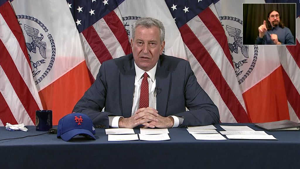 New York City Mayor looks into ending contracts with Donald Trump - ABC ...