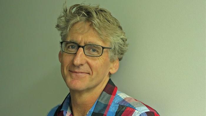 David Astle adores wordplay, word puzzles and cryptic crosswords - ABC ...