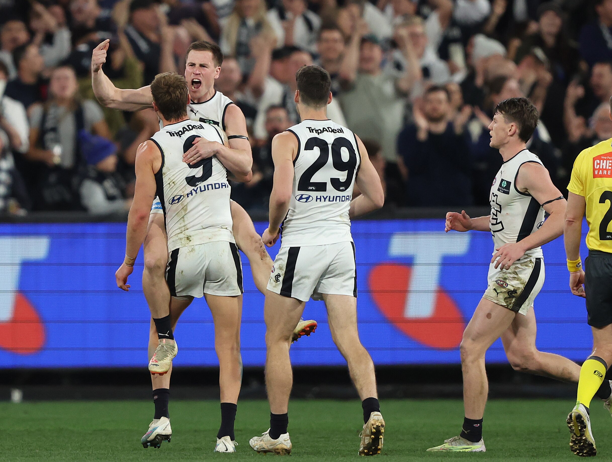 Carlton through to preliminary final as Blake Acres proves Blues' hero ...