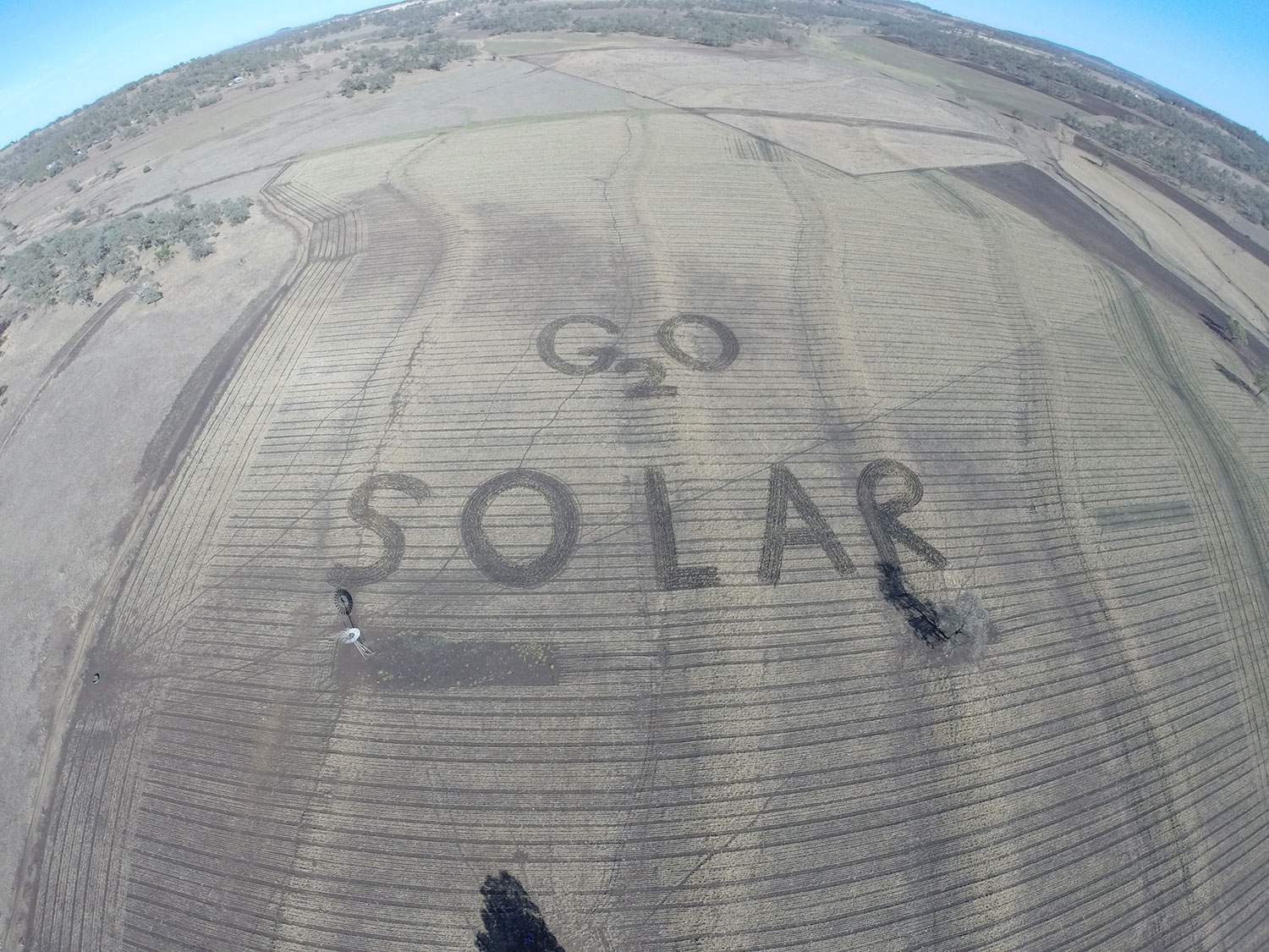 'Go solar': Queensland farmer sends giant climate change message to G20 ...