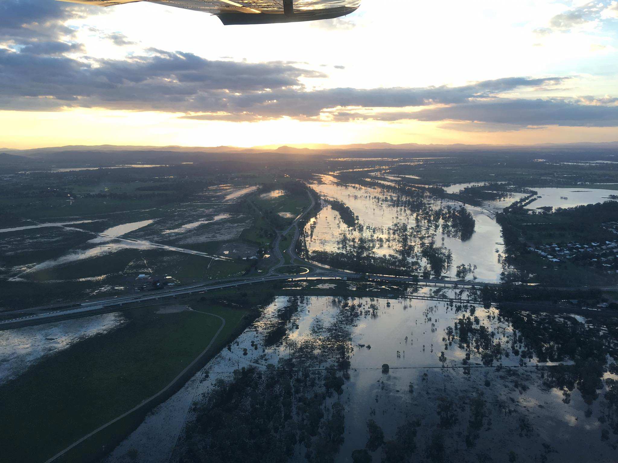 Rockhampton braces as Fitzroy River heads toward 2011 flood level - ABC ...