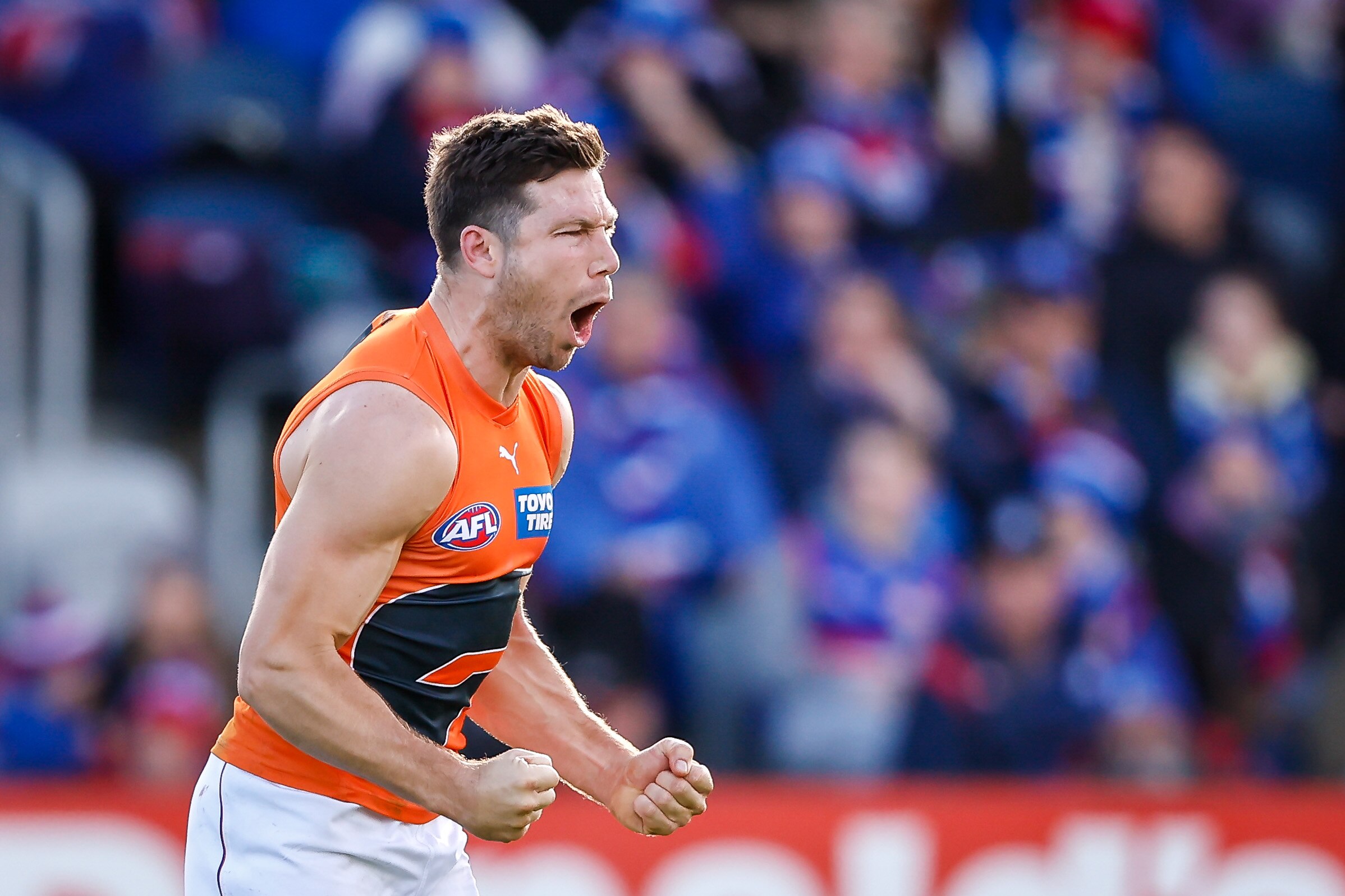 AFL ScoreCentre: Stunning day of upsets as finals picture is turned on ...