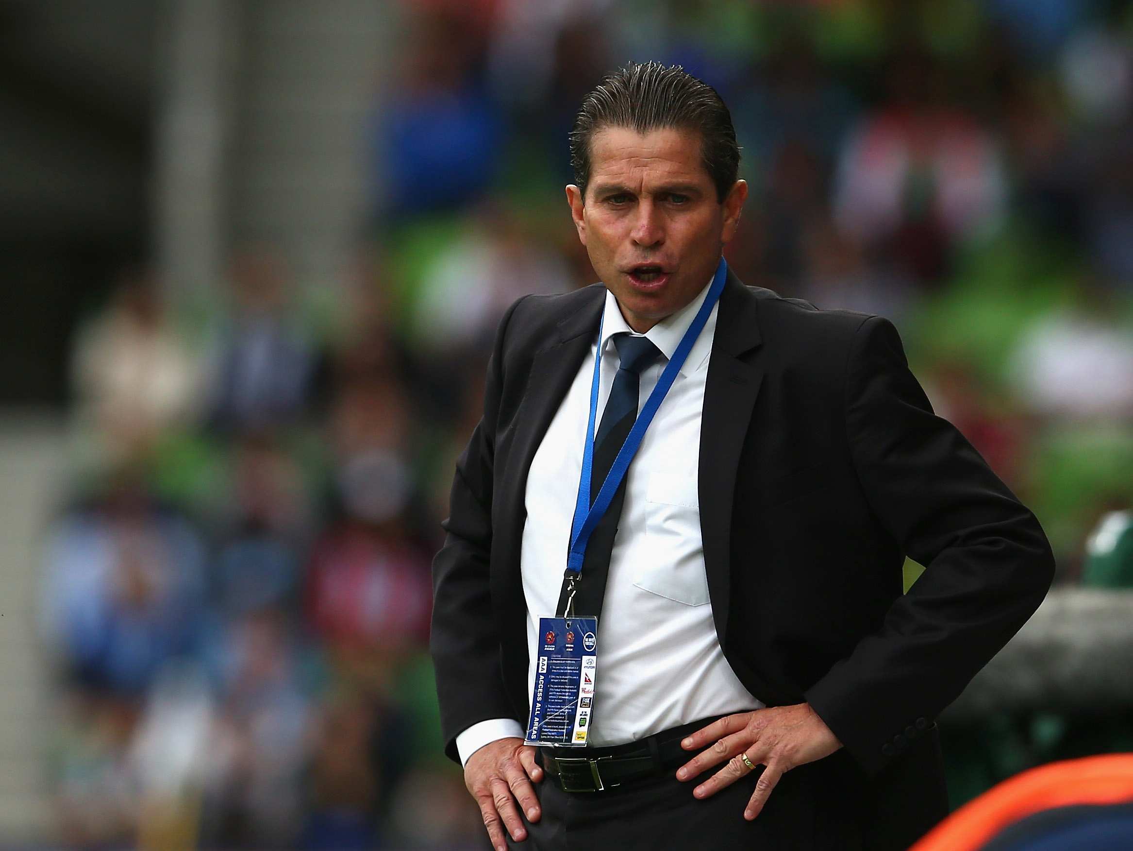 Sydney FC coach Frank Farina ignoring pressure ahead of A-League finals ...