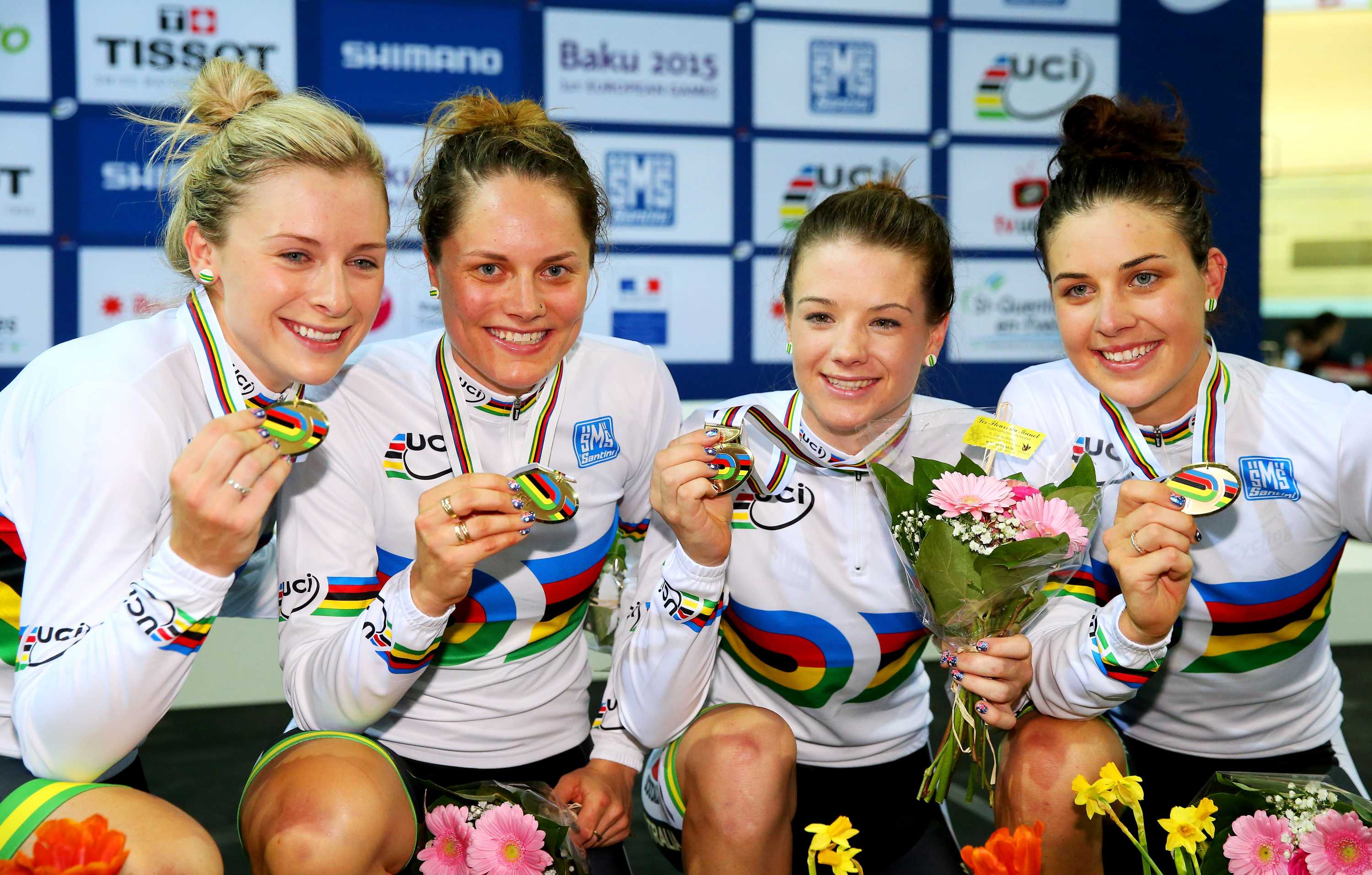 Australia sets world record in winning gold in the women's team pursuit ...