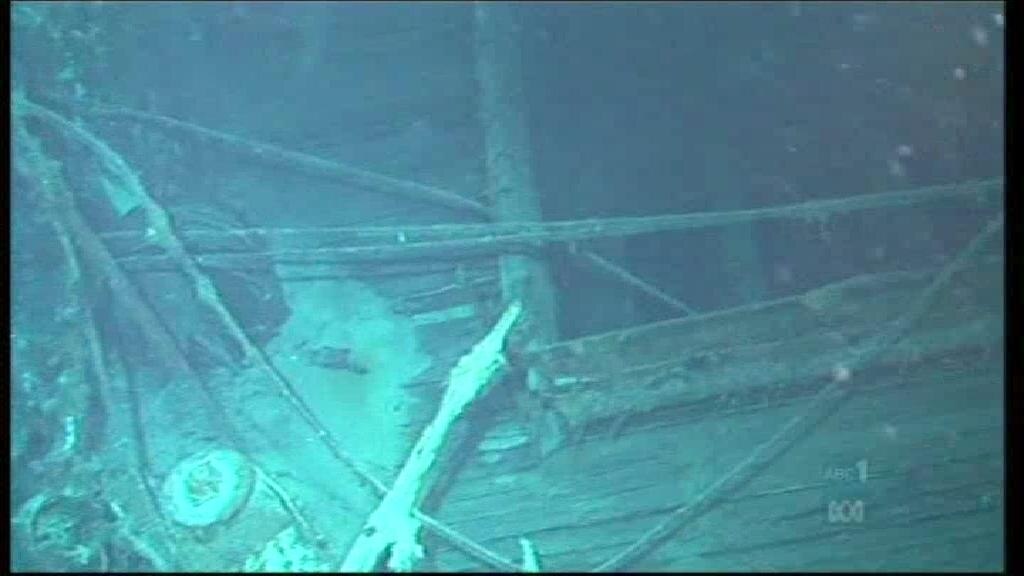 Centaur protected by exclusion zone - ABC News
