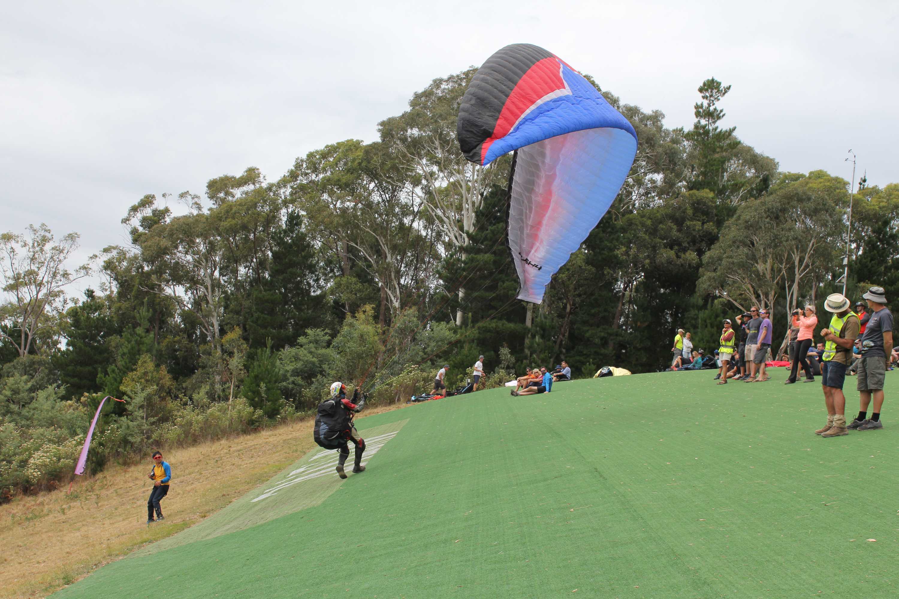 Paragliding World Cup shows Australian pilots can soar with the best ...