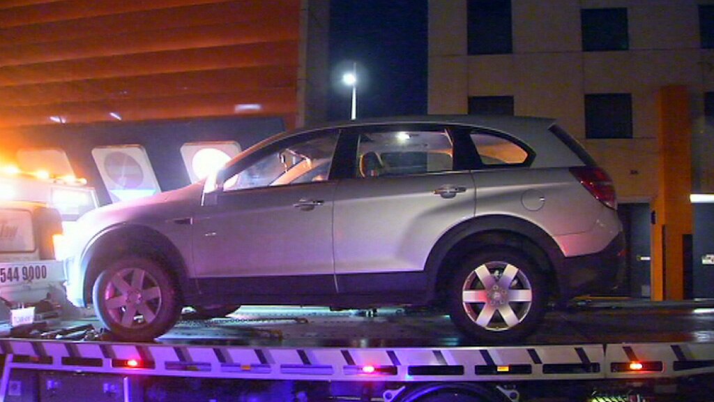Pair arrested after 100-kilometre police chase across Melbourne - ABC News